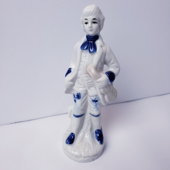 Other | Vintage Victorian Porcelain Man Figure Violinist White Blue ...
